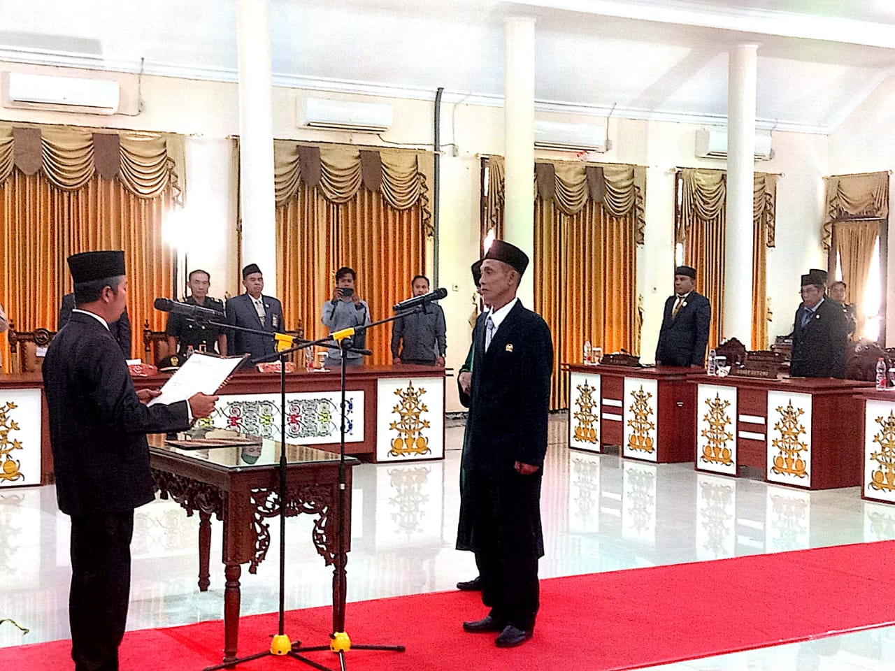 Sabirin Resmi di Lantik Sebagai Anggota DPRD Kabupaten Lamandau Sisa ...